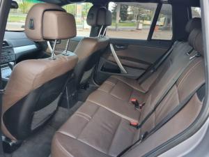 Grey BMW X3 2009 in Riga, with an engine capacity of 2.00 L and mileage of 226 thousand km for 7770 €, photo 17 on AUTOMOTO.COM.LV