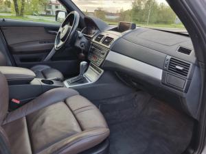 Grey BMW X3 2009 in Riga, with an engine capacity of 2.00 L and mileage of 226 thousand km for 7770 €, photo 23 on AUTOMOTO.COM.LV