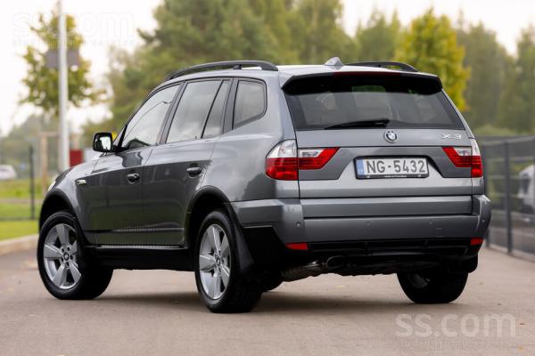Pelēks BMW X3 2009 Jelgava, ar dzinēja tilpumu 2.00 L un nobraukumu 0 tūkst. km par 5250 €, foto 5 vietnē AUTOMOTO.COM.LV