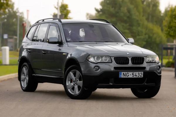 Grey BMW X3 2009 in Jelgava, with an engine capacity of 2.00 L and mileage of 334 thousand km for 5250 €, photo 3 on AUTOMOTO.COM.LV