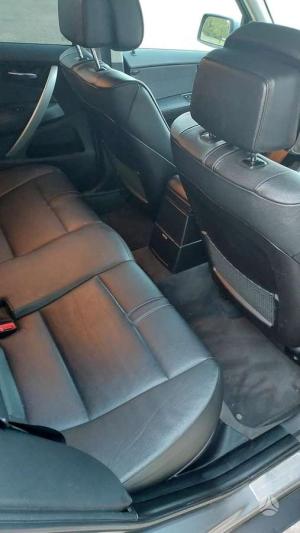 Pelēks BMW X3 2009 Mažeikiai, ar dzinēja tilpumu 2.00 L un nobraukumu 300 tūkst. km par 5200 €, foto 7 vietnē AUTOMOTO.COM.LV