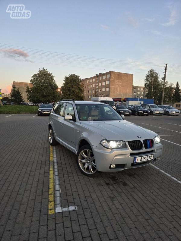 Pelēks BMW X3 2009 Marijampole, ar dzinēja tilpumu 3.00 L un nobraukumu 291 tūkst. km par 5500 €, foto 1 vietnē AUTOMOTO.COM.LV