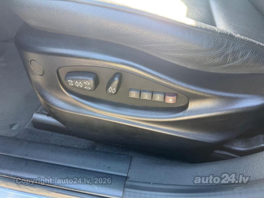Pelēks BMW X3 2009 Tallina, ar dzinēja tilpumu 3.00 L un nobraukumu 210 tūkst. km par 7900 €, foto 21 vietnē AUTOMOTO.COM.LV