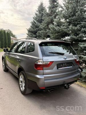 Pelēks BMW X3 2009 Ludza, ar dzinēja tilpumu 2.00 L un nobraukumu 325 tūkst. km par 5290 €, foto 5 vietnē AUTOMOTO.COM.LV
