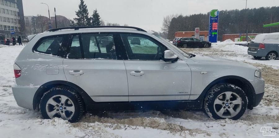 Pelēks BMW X3 2010 Viļņa, ar dzinēja tilpumu 2.00 L un nobraukumu 245 tūkst. km par 4900 €, foto 6 vietnē AUTOMOTO.COM.LV