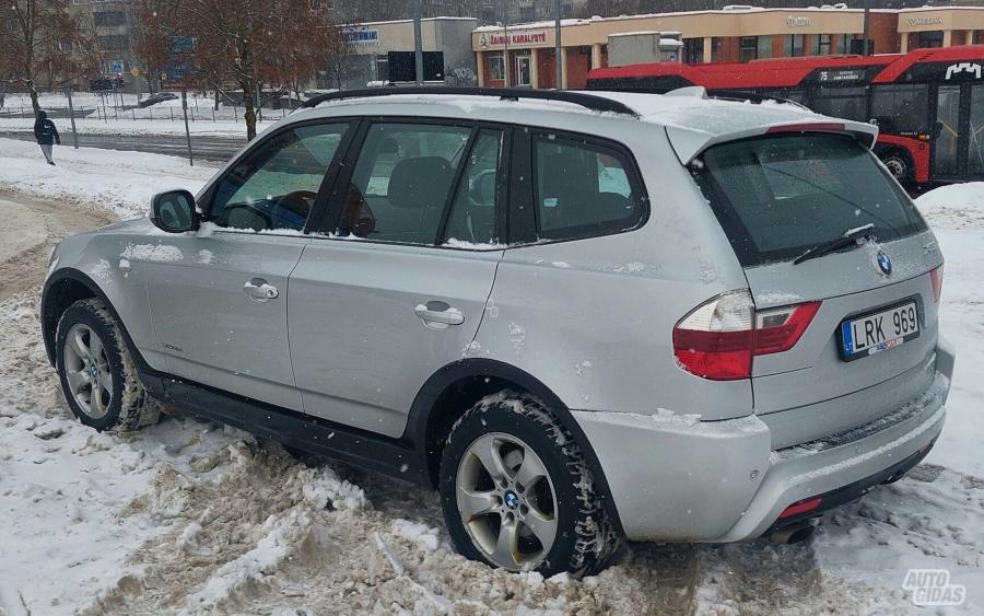 Pelēks BMW X3 2010 Viļņa, ar dzinēja tilpumu 2.00 L un nobraukumu 245 tūkst. km par 4900 €, foto 7 vietnē AUTOMOTO.COM.LV