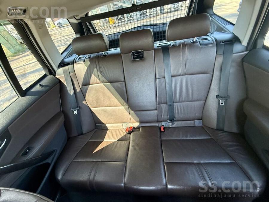 Pelēks BMW X3 2010 Rīga, ar dzinēja tilpumu 2.00 L un nobraukumu 0 tūkst. km par 5990 €, foto 19 vietnē AUTOMOTO.COM.LV