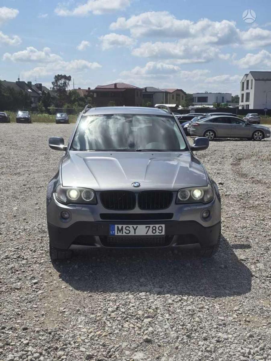 Pelēks BMW X3 2010 Viļņa, ar dzinēja tilpumu 2.00 L un nobraukumu 355 tūkst. km par 4500 €, foto 4 vietnē AUTOMOTO.COM.LV