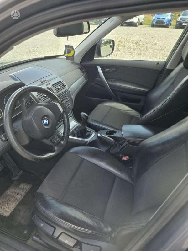 Pelēks BMW X3 2010 Viļņa, ar dzinēja tilpumu 2.00 L un nobraukumu 355 tūkst. km par 4500 €, foto 6 vietnē AUTOMOTO.COM.LV