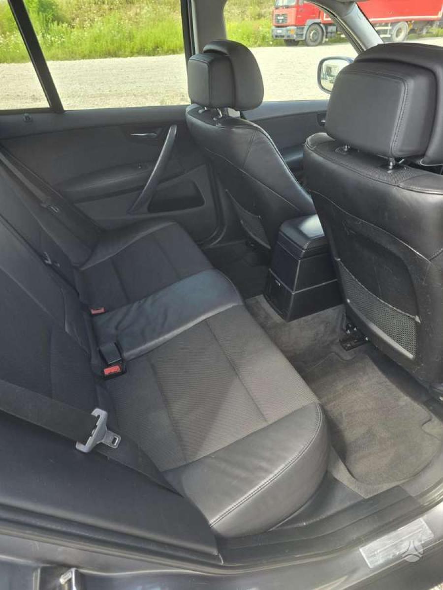 Pelēks BMW X3 2010 Viļņa, ar dzinēja tilpumu 2.00 L un nobraukumu 355 tūkst. km par 4500 €, foto 10 vietnē AUTOMOTO.COM.LV