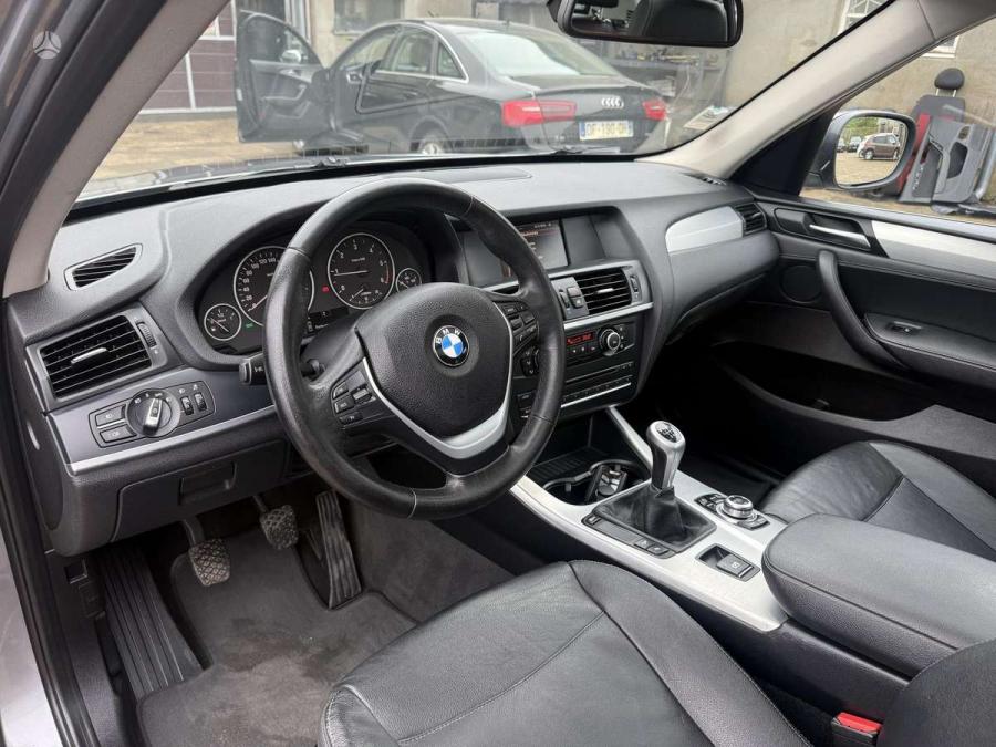Grey BMW X3 2010 in Telschi, with an engine capacity of 2.00 L and mileage of 260 thousand km for 9250 €, photo 14 on AUTOMOTO.COM.LV