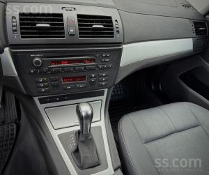Pelēks BMW X3 2010 Jelgava, ar dzinēja tilpumu 2.00 L un nobraukumu 0 tūkst. km par 5999 €, foto 14 vietnē AUTOMOTO.COM.LV