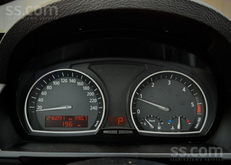 Pelēks BMW X3 2010 Jelgava, ar dzinēja tilpumu 2.00 L un nobraukumu 0 tūkst. km par 5999 €, foto 19 vietnē AUTOMOTO.COM.LV
