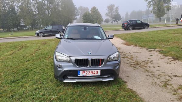 Grey BMW X3 2011 in Vilnius, with an engine capacity of 2.00 L and mileage of 280 thousand km for 5550 €, photo 11 on AUTOMOTO.COM.LV