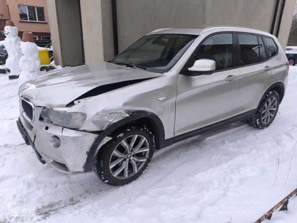 Grey BMW X3 2011 in Radviliskis, with an engine capacity of 2.00 L and mileage of 333 thousand km for 5250 €, photo 7 on AUTOMOTO.COM.LV
