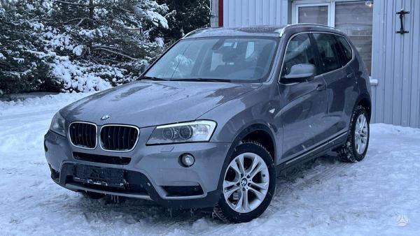 Pelēks BMW X3 2011 Ukmergė, ar dzinēja tilpumu 2.00 L un nobraukumu 299 tūkst. km par 8900 €, foto 1 vietnē AUTOMOTO.COM.LV