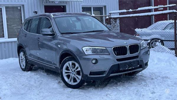 Pelēks BMW X3 2011 Ukmergė, ar dzinēja tilpumu 2.00 L un nobraukumu 299 tūkst. km par 8900 €, foto 2 vietnē AUTOMOTO.COM.LV