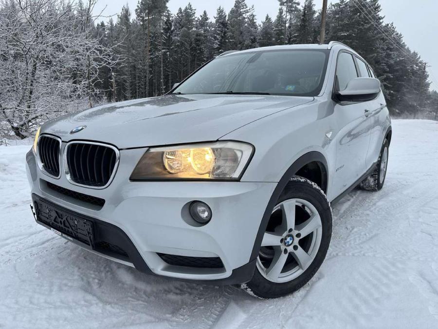 Grey BMW X3 2011 in Ukmerge, with an engine capacity of 2.00 L and mileage of 230 thousand km for 8350 €, photo 1 on AUTOMOTO.COM.LV