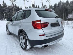Grey BMW X3 2011 in Ukmerge, with an engine capacity of 2.00 L and mileage of 230 thousand km for 8350 €, photo 5 on AUTOMOTO.COM.LV