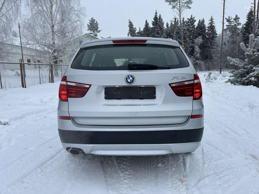 Grey BMW X3 2011 in Ukmerge, with an engine capacity of 2.00 L and mileage of 230 thousand km for 8350 €, photo 6 on AUTOMOTO.COM.LV