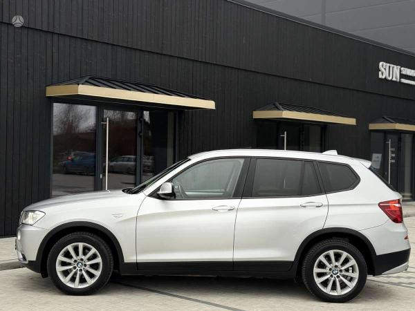 Pelēks BMW X3 2011 Šauļi, ar dzinēja tilpumu 2.00 L un nobraukumu 299 tūkst. km par 10650 €, foto 3 vietnē AUTOMOTO.COM.LV