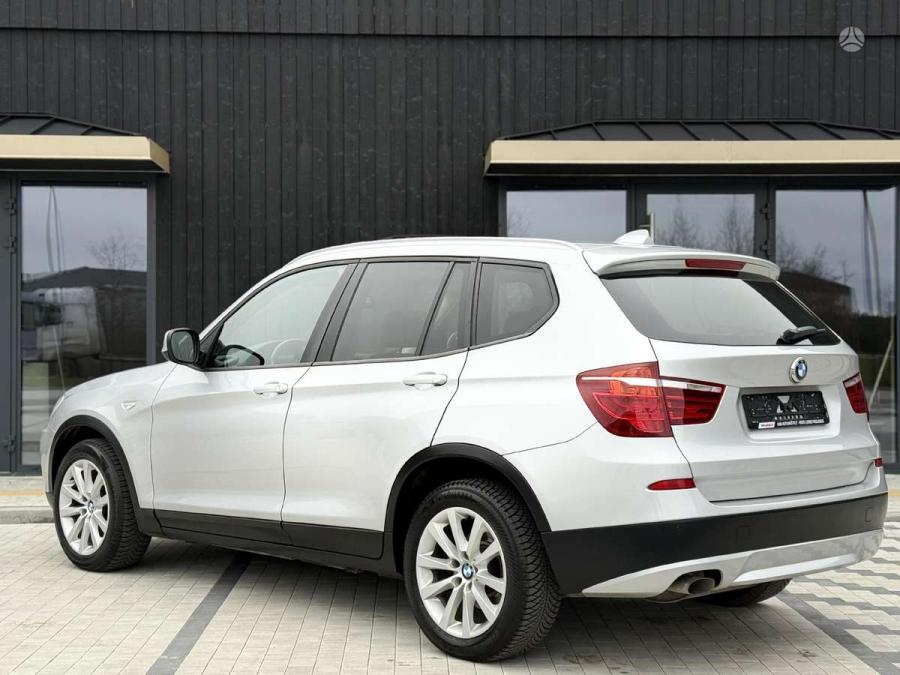 Pelēks BMW X3 2011 Šauļi, ar dzinēja tilpumu 2.00 L un nobraukumu 299 tūkst. km par 10650 €, foto 5 vietnē AUTOMOTO.COM.LV