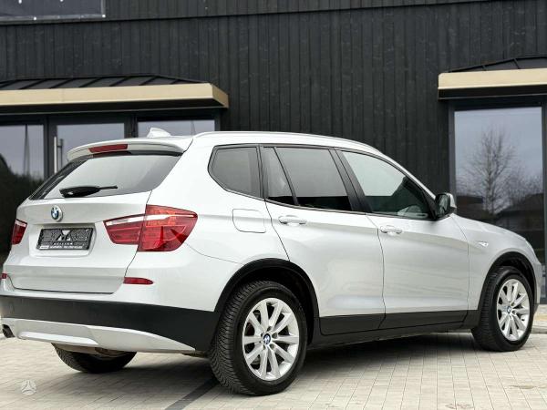 Pelēks BMW X3 2011 Šauļi, ar dzinēja tilpumu 2.00 L un nobraukumu 299 tūkst. km par 10650 €, foto 6 vietnē AUTOMOTO.COM.LV