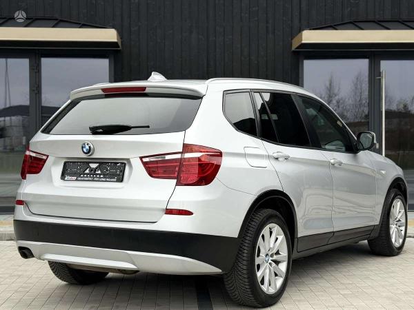 Pelēks BMW X3 2011 Šauļi, ar dzinēja tilpumu 2.00 L un nobraukumu 299 tūkst. km par 10650 €, foto 10 vietnē AUTOMOTO.COM.LV