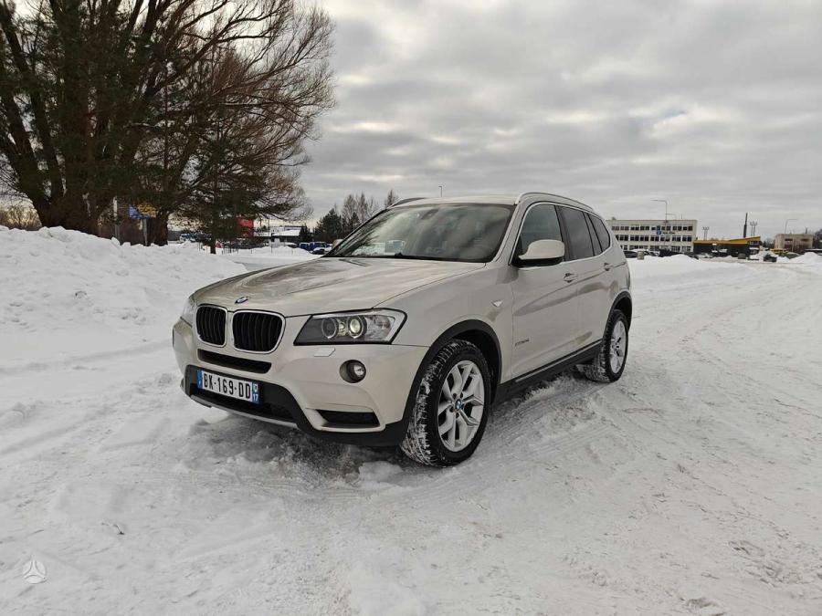 Grey BMW X3 2011 in Taurage, with an engine capacity of 2.00 L and mileage of 343 thousand km for 7700 €, photo 1 on AUTOMOTO.COM.LV