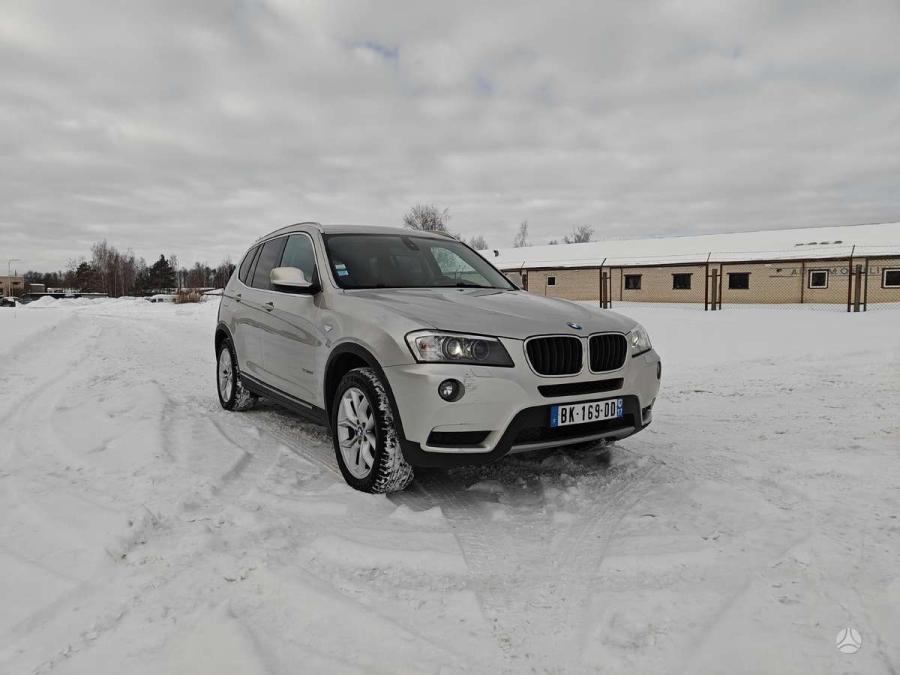 Grey BMW X3 2011 in Taurage, with an engine capacity of 2.00 L and mileage of 343 thousand km for 7700 €, photo 5 on AUTOMOTO.COM.LV