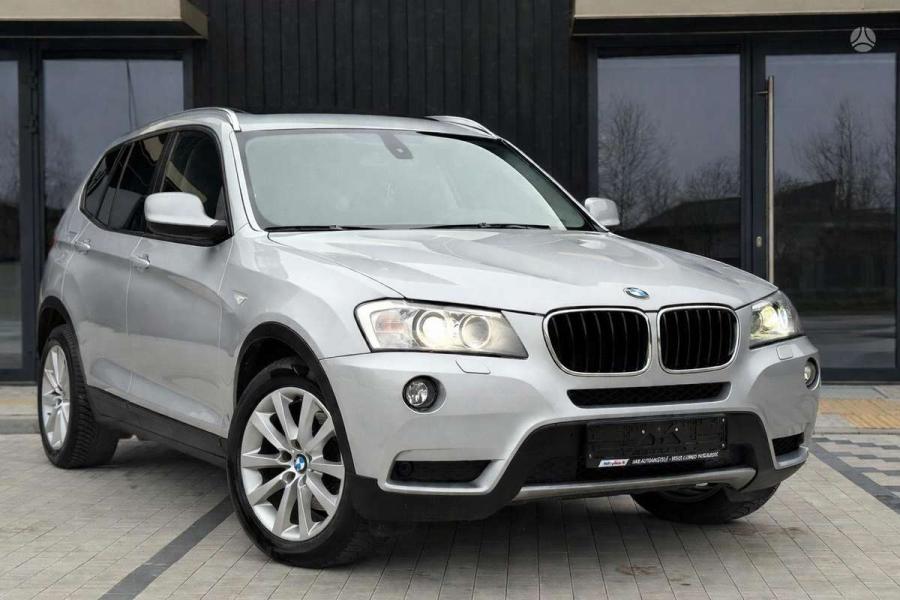 Pelēks BMW X3 2011 Šauļi, ar dzinēja tilpumu 2.00 L un nobraukumu 299 tūkst. km par 10650 €, foto 1 vietnē AUTOMOTO.COM.LV