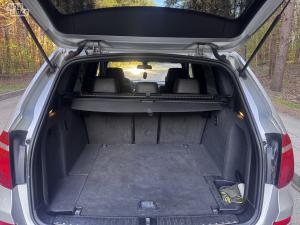 Grey BMW X3 2011 in Vilnius, with an engine capacity of 2.00 L and mileage of 271 thousand km for 11700 €, photo 12 on AUTOMOTO.COM.LV