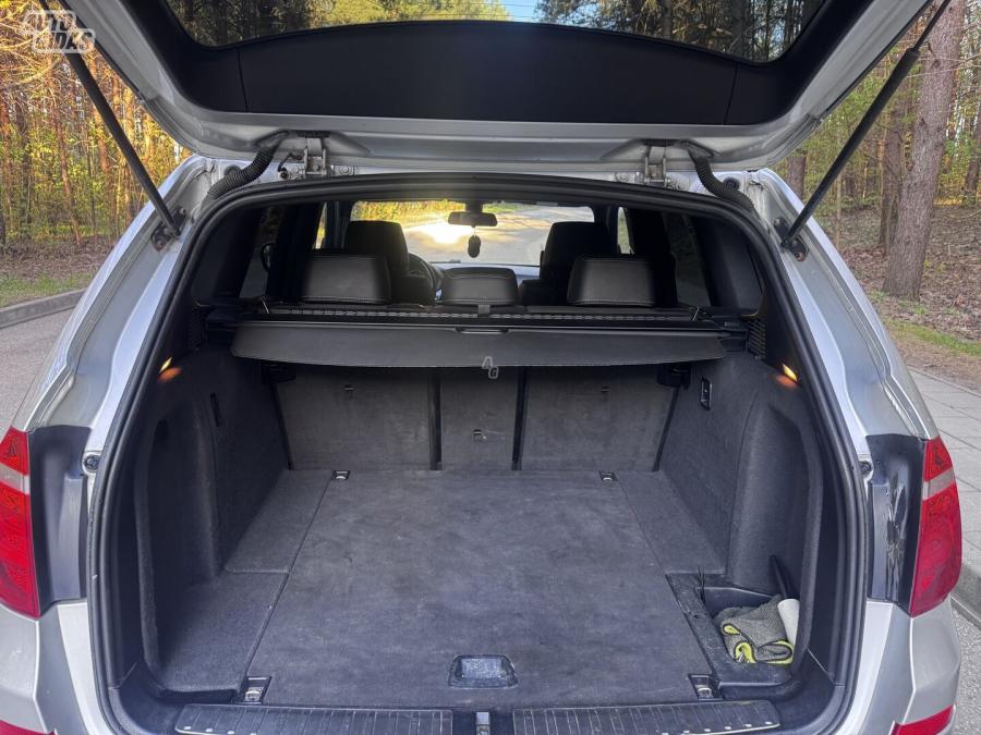 Grey BMW X3 2011 in Vilnius, with an engine capacity of 2.00 L and mileage of 271 thousand km for 11700 €, photo 12 on AUTOMOTO.COM.LV