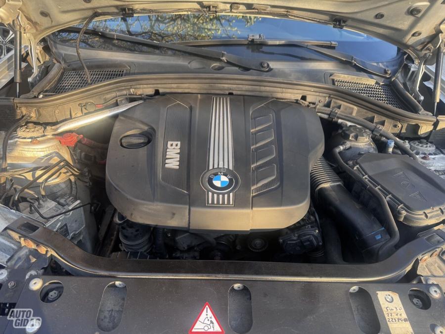 Grey BMW X3 2011 in Vilnius, with an engine capacity of 2.00 L and mileage of 271 thousand km for 11700 €, photo 18 on AUTOMOTO.COM.LV