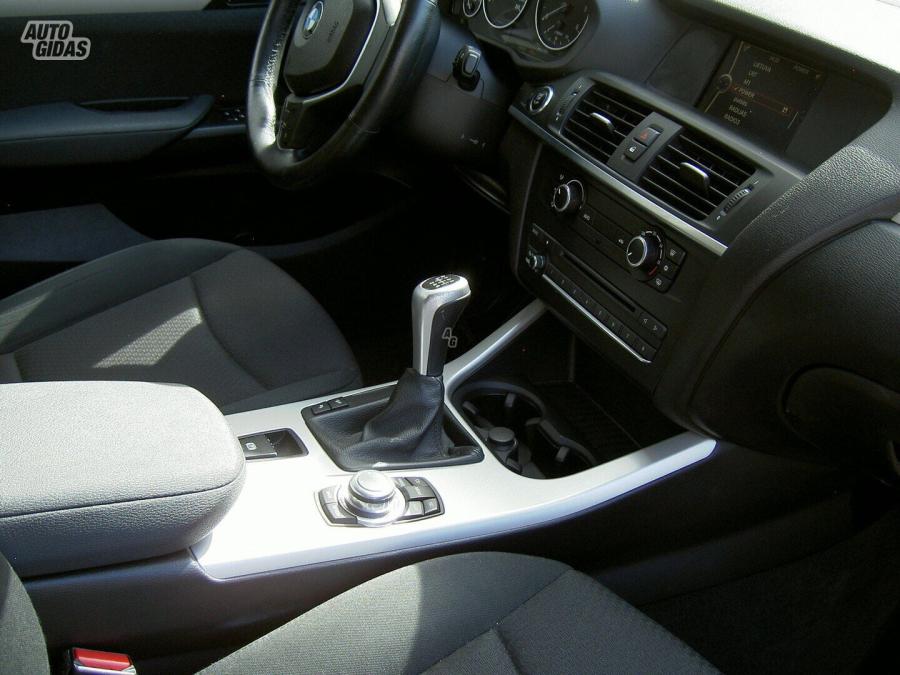 Grey BMW X3 2011 in Vilnius, with an engine capacity of 2.00 L and mileage of 199 thousand km for 8499 €, photo 13 on AUTOMOTO.COM.LV