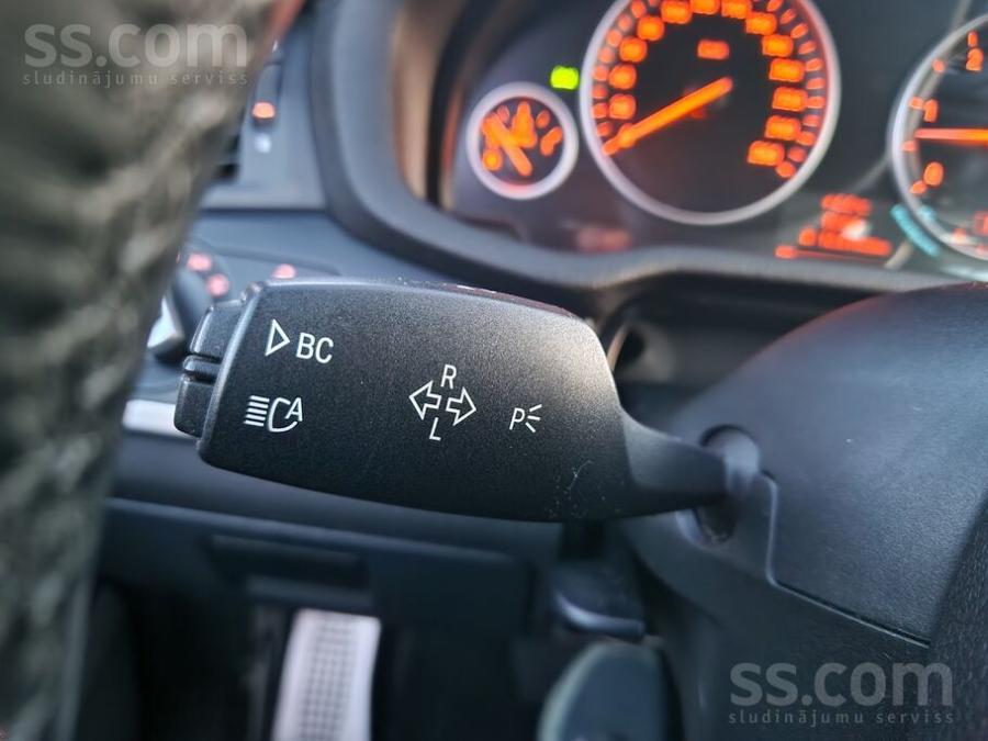 Pelēks BMW X3 2011 Liepāja, ar dzinēja tilpumu 3.00 L un nobraukumu 326 tūkst. km par 10990 €, foto 24 vietnē AUTOMOTO.COM.LV