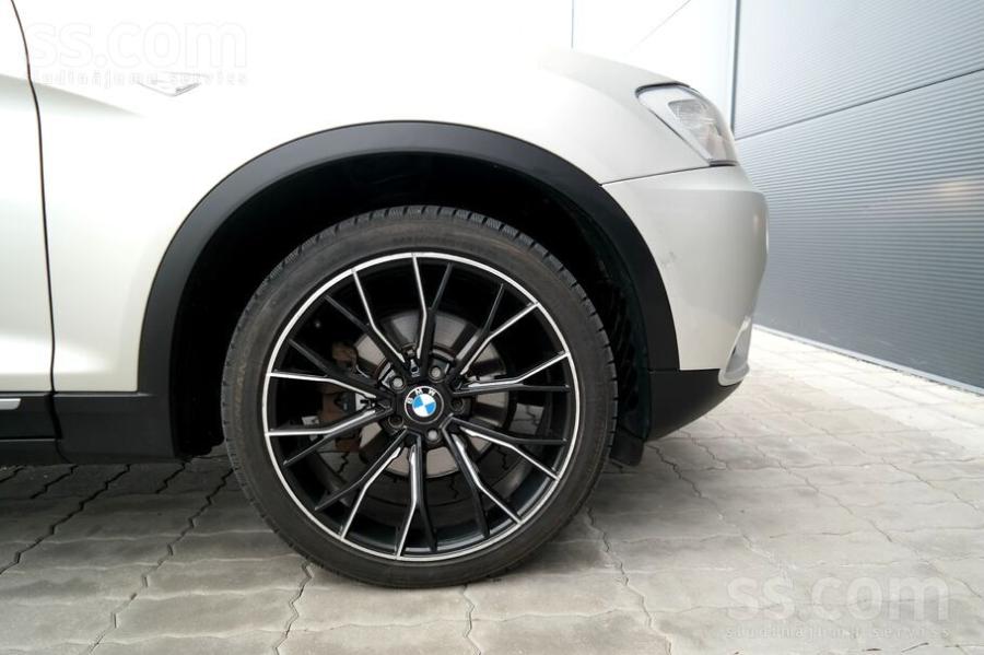 Pelēks BMW X3 2011 Rīga, ar dzinēja tilpumu 2.00 L un nobraukumu 298 tūkst. km par 11500 €, foto 21 vietnē AUTOMOTO.COM.LV