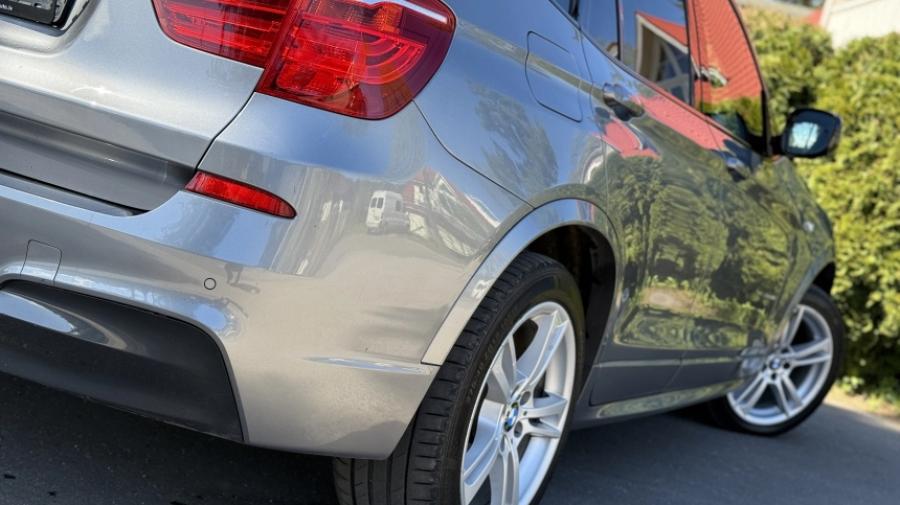 Grey BMW X3 2011 in Riga, with an engine capacity of 3.00 L and mileage of 260 thousand km for 10950 €, photo 5 on AUTOMOTO.COM.LV