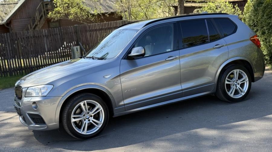 Grey BMW X3 2011 in Riga, with an engine capacity of 3.00 L and mileage of 260 thousand km for 10950 €, photo 10 on AUTOMOTO.COM.LV