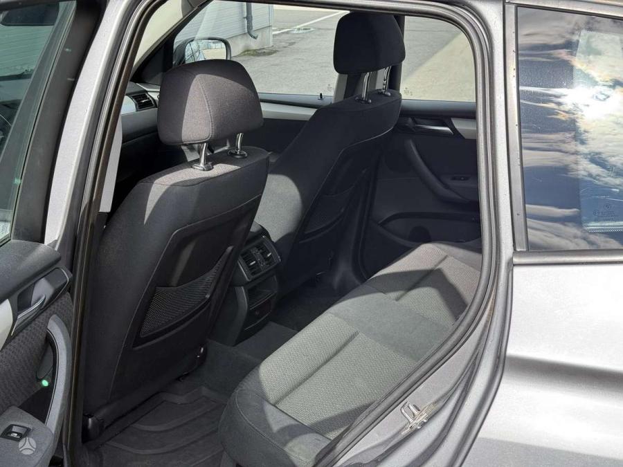 Grey BMW X3 2011 in Panevezys, with an engine capacity of 2.00 L and mileage of 330 thousand km for 6200 €, photo 13 on AUTOMOTO.COM.LV