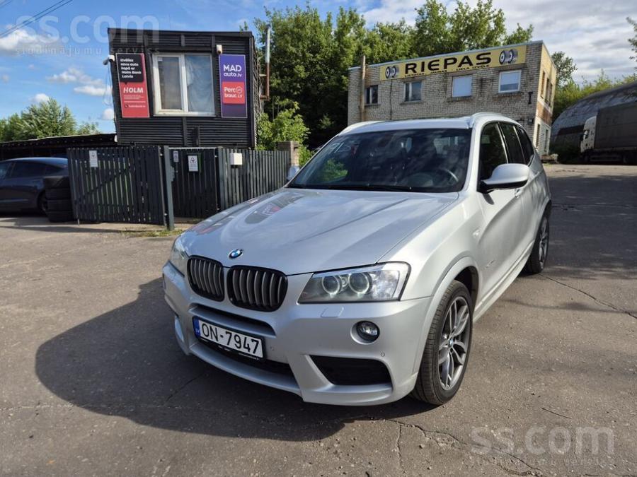 Pelēks BMW X3 2011 Rīga, ar dzinēja tilpumu 3.00 L un nobraukumu 326 tūkst. km par 9990 €, foto 1 vietnē AUTOMOTO.COM.LV