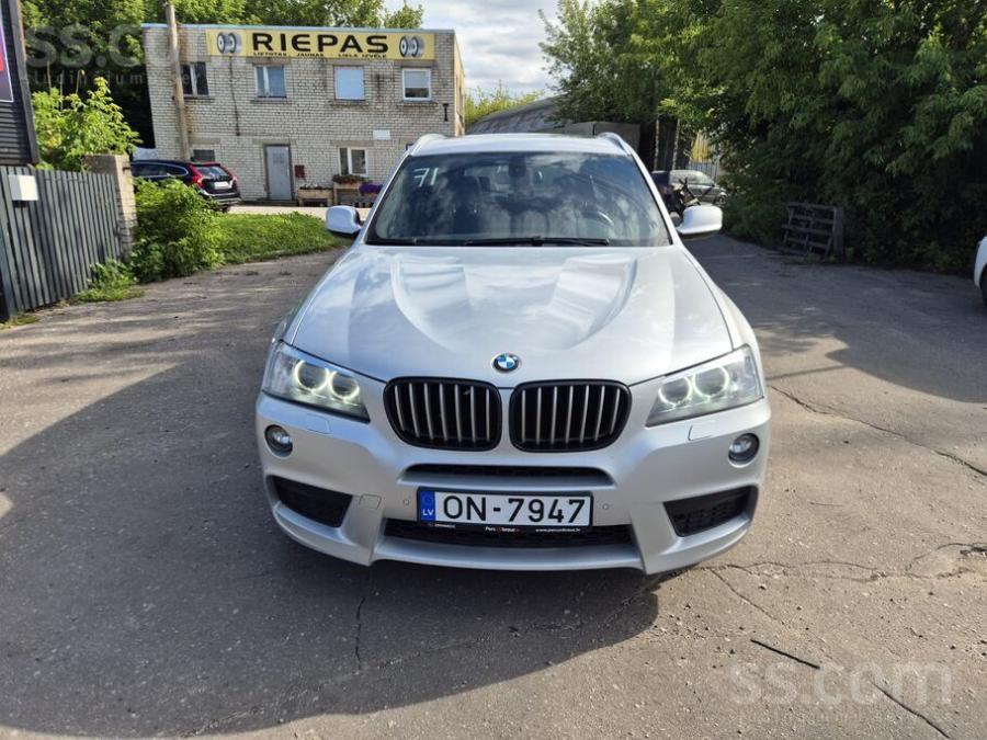 Pelēks BMW X3 2011 Rīga, ar dzinēja tilpumu 3.00 L un nobraukumu 326 tūkst. km par 9990 €, foto 4 vietnē AUTOMOTO.COM.LV