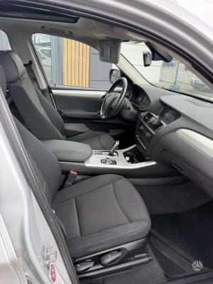 Pelēks BMW X3 2011 Panevēža, ar dzinēja tilpumu 2.00 L un nobraukumu 270 tūkst. km par 9500 €, foto 15 vietnē AUTOMOTO.COM.LV