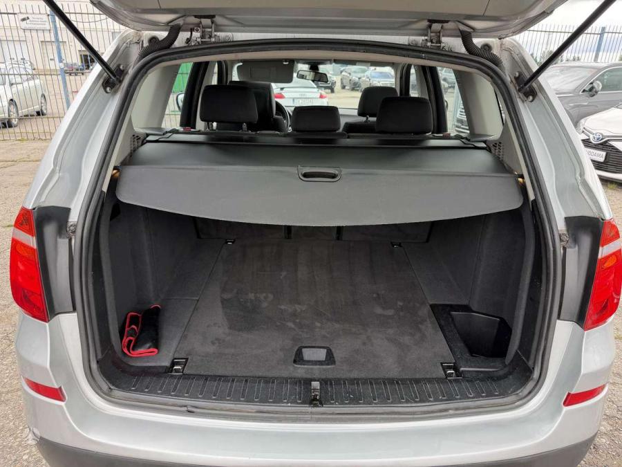 Pelēks BMW X3 2011 Panevēža, ar dzinēja tilpumu 2.00 L un nobraukumu 270 tūkst. km par 9500 €, foto 16 vietnē AUTOMOTO.COM.LV