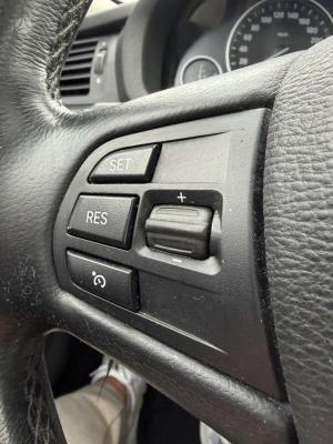 Pelēks BMW X3 2011 Panevēža, ar dzinēja tilpumu 2.00 L un nobraukumu 270 tūkst. km par 9500 €, foto 20 vietnē AUTOMOTO.COM.LV