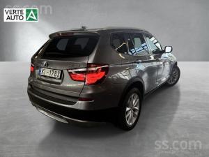 Pelēks BMW X3 2011 Rīga, ar dzinēja tilpumu 2.00 L un nobraukumu 283 tūkst. km par 9490 €, foto 5 vietnē AUTOMOTO.COM.LV
