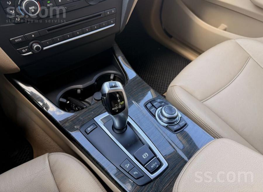 Pelēks BMW X3 2011 Rīga, ar dzinēja tilpumu 2.00 L un nobraukumu 283 tūkst. km par 9490 €, foto 12 vietnē AUTOMOTO.COM.LV