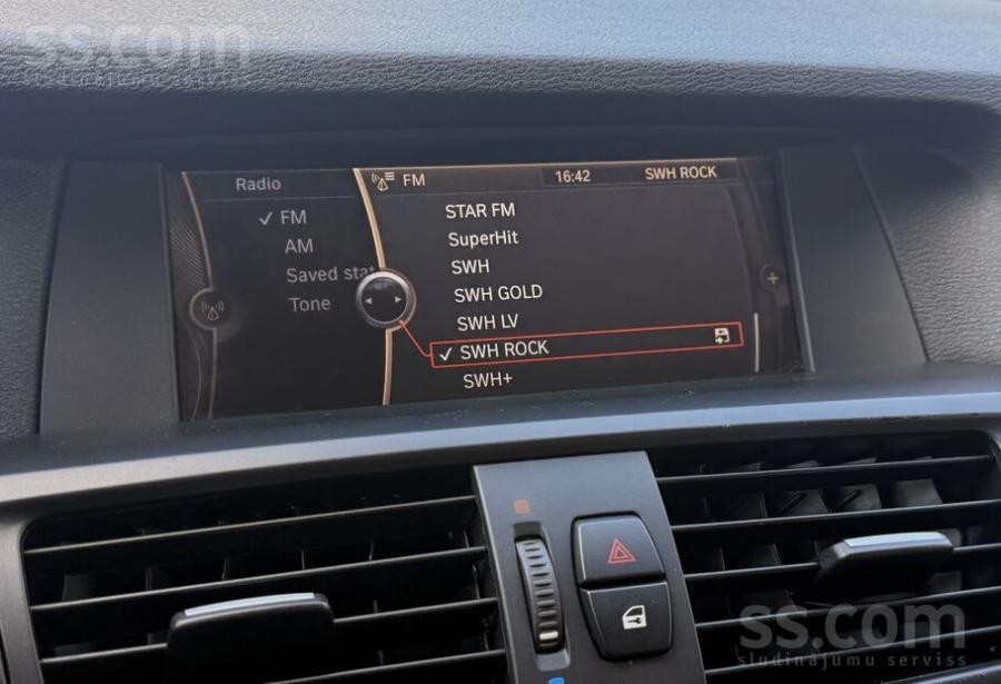 Pelēks BMW X3 2011 Rīga, ar dzinēja tilpumu 2.00 L un nobraukumu 283 tūkst. km par 9490 €, foto 17 vietnē AUTOMOTO.COM.LV