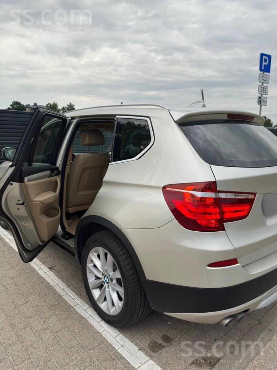Grey BMW X3 2011 in Riga, with an engine capacity of 3.00 L and mileage of 0 thousand km for 10600 €, photo 4 on AUTOMOTO.COM.LV