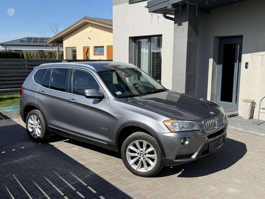 Grey BMW X3 2011 in Kaunas, with an engine capacity of 3.00 L and mileage of 320 thousand km for 6950 €, photo 3 on AUTOMOTO.COM.LV